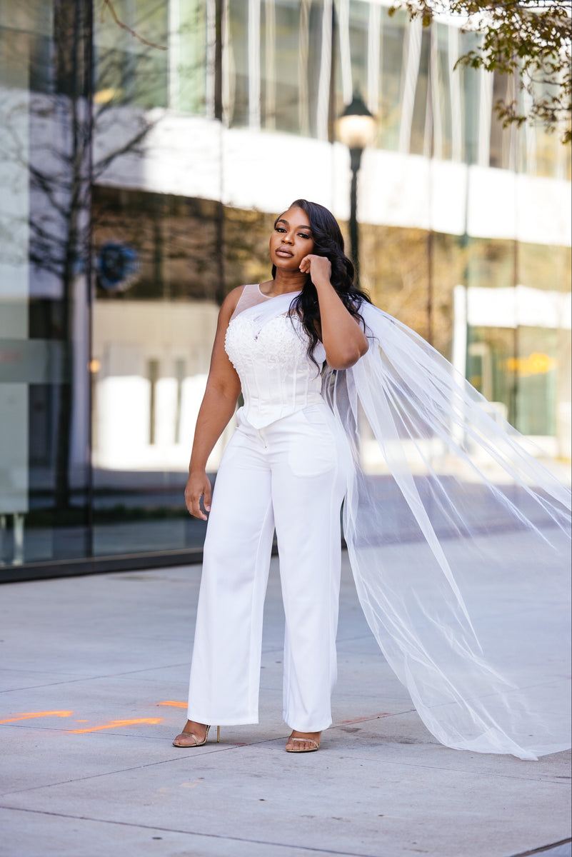 Business in front, Party in the back White Corset Pant Set – Oyemwen